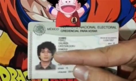 Con Su Ine En Mano Demuestra Que Se Llama Gokú Pérez Y Se Vuelve Viral