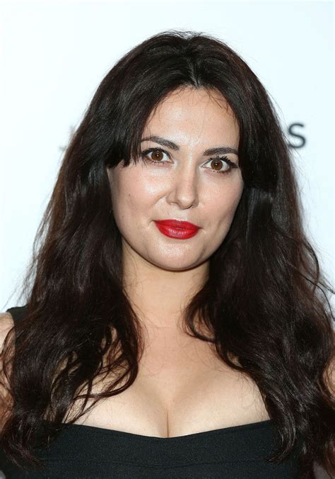 Pictures Of Yasmine Akram