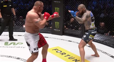 Legenda KSW przejdzie do freak fightów Fani zaskoczeni jego