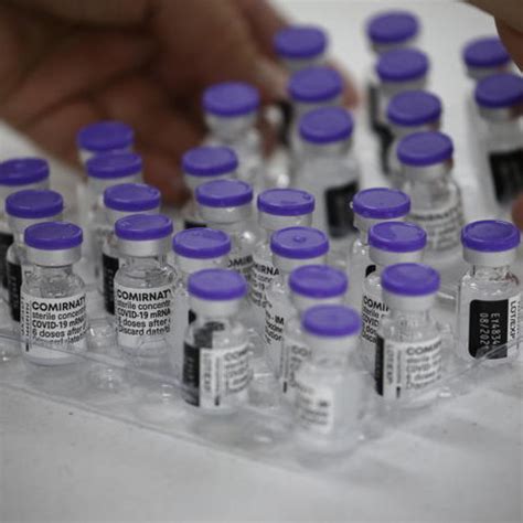 Mix Vaccini Laifa Approva Ma La Campagna è Nel Caos Le Regioni