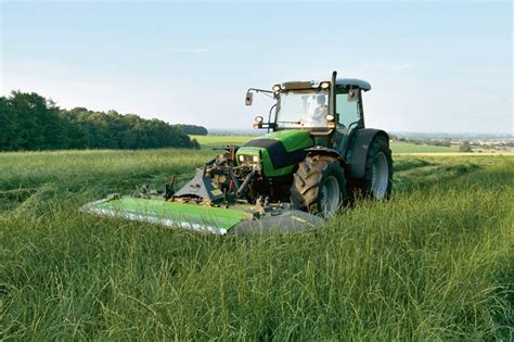 Deutz Fahr Agrofarm 410 420 430 Serisi Traktörler Hakkında Herşey