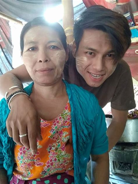 ဖြိုးမြတ်အောင်ရဲ့ ဘဝအကြောင်းကို မျက်ရည်ကျစရာသီချင်းလေးနဲ့ဂုဏ်ပ