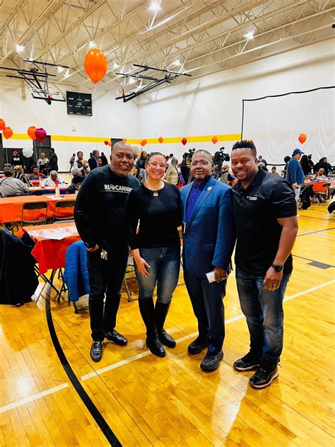 Gemara Williams Mba On Linkedin The Rl Canning Cch Team Lending Some Helping Hands For The