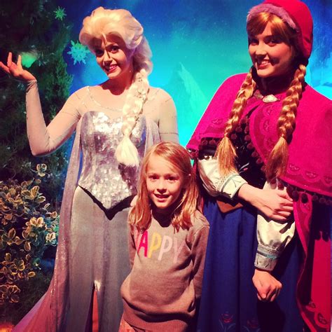 Albums 100 Pictures Meet Anna And Elsa At Royal Sommerhus Photos Stunning