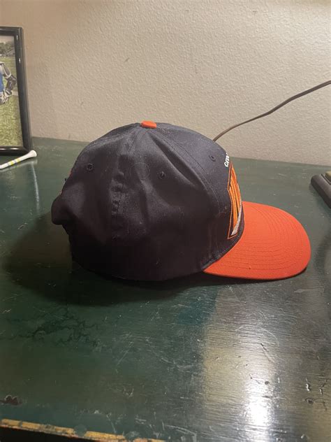 Vintage Uva Hat Sidelineswap