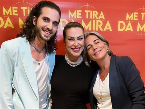Gloria Pires Cleo E Fiuk Recriam Meme Em Noite De Pré Estreia Quem