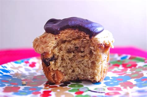 Peanut Butter Banana Chocolate Chip Cupcakes The Batter Thickens