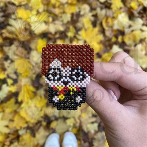 Гарри Поттер из бисера в 2024 г Бисер Бисероплетение аборигенов Бисероплетение