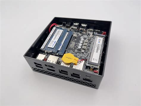 ACEMAGICIAN AM06PRO Recensione Mini PC Con Ryzen 5 5625U PC Gaming It