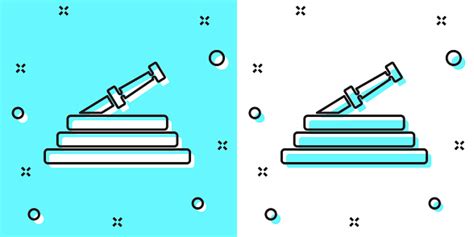 녹색과 흰색 배경에 격리 된 검은 선 정원 호스 또는 화재 호스 아이콘입니다 스프레이 건 아이콘 급수 장비 임의 동적 셰이프