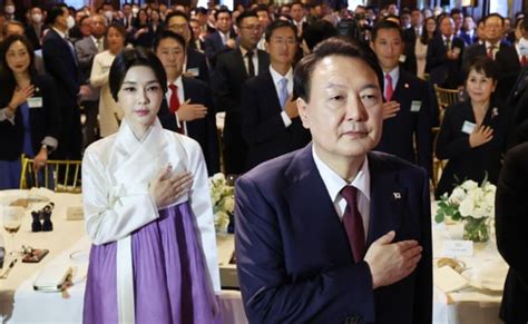尹 대통령 한복 입은 김건희 여사와 뉴욕 동포 만났다 네이버 블로그