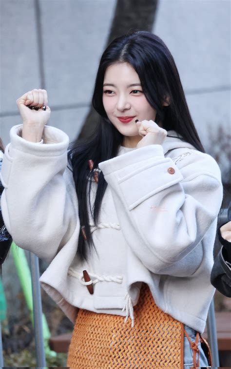 221202 Itzy Lia Kpopping