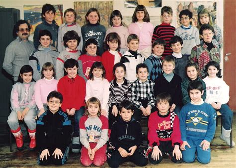 Photo De Classe CM1 De 1986 Ecole Henri Barbusse Mitry Mory