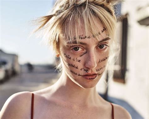 Violettes Vision Mdx