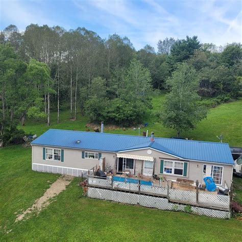 2 9 Acres 4497 County Road 4 Logan Rd Burdett Ny 14818 Land And Farm