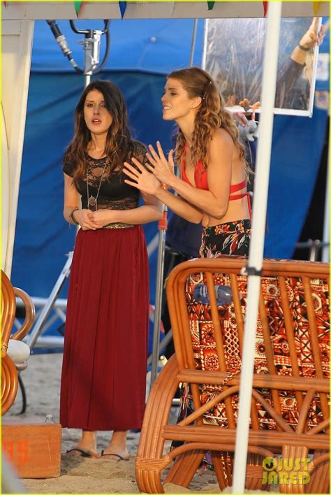 Shenae Grimes And Jessica Lowndes 90210 Set Photo 518580 Photo