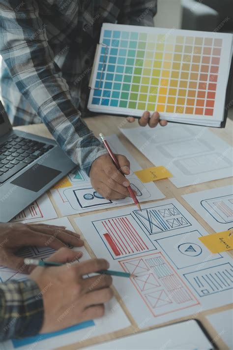 Premium Photo Website Designer Creative Planning Application Development Draft Sketch Drawing