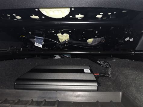 Аккумулятор BlackVue для двух видеорегистраторов BlackVue — Audi A3 (8V ...