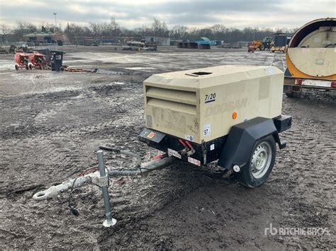 2016 Doosan 720 Mobile Air Compressor Ritchie Bros Auctioneers