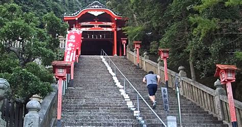 由加神社本宮 表参道の階段でダッシュ練 IIBEN CHANNEL