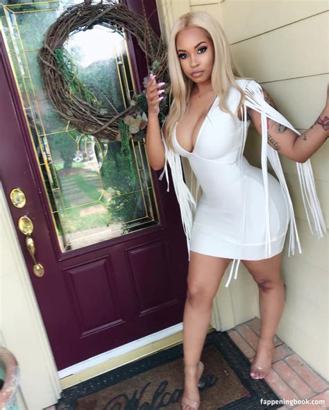 PHFame Phfame4 Nude OnlyFans Leaks Fappening Page 3 FappeningBook