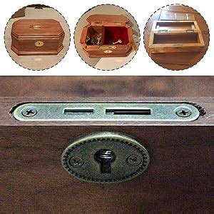 Full Mortise Antique Gold Plated Jewelry Box With Key And Mounting