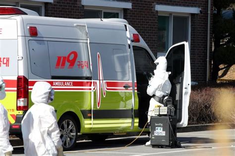 자가격리 중 친척과 밥먹은 15번 환자당국 고발 여부 검토상보 아시아경제