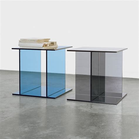 E15 Four Side Table Connox