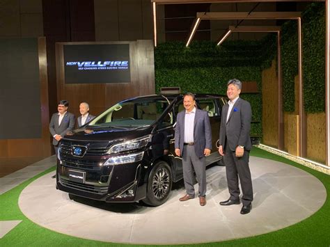 2020 Toyota Vellfire India Launch Done At Rs 7990 Lakhs