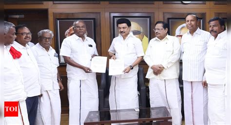 Lok Sabha Elections Dmk Allots Two Seats Each To Cpi And Cpm Chennai