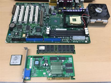 Some Of The Twenty Year Old Components I Found In Moms Office Rintel