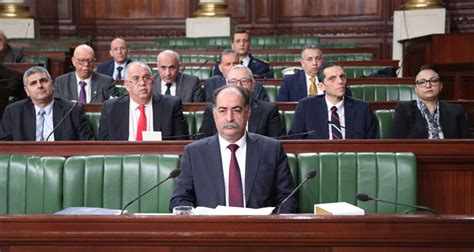 البرلمان يناقش مشروعي قانونين أساسين يتعلقان ببطاقة التعريف وجواز السفر
