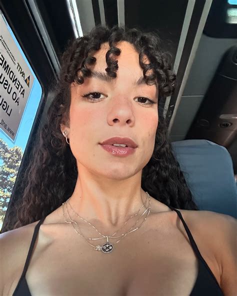 DÉsirÉe Torres 2 0 2 5💫 Instagram