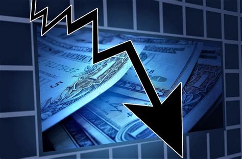 Crisis Económica Qué Es Características Tipos Fases Causas