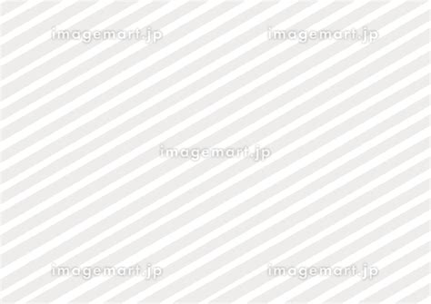手描きの太めの線で作った斜めストライプの背景 シンプルな薄いグレーのライン A判比率･横のイラスト素材 202654073