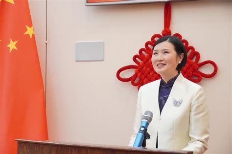 中国驻旧金山总领事馆为2023年“汉语桥”总决赛优胜选手举行表彰会