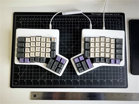Daily Ergo R MechanicalKeyboards