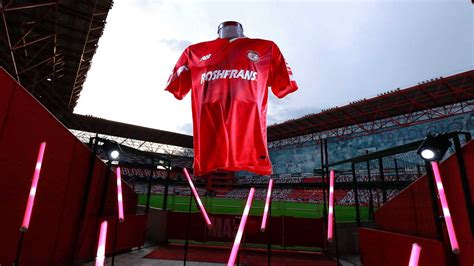Los Diablos Del Toluca Estrenan Uniforme Ahora Con New Balance