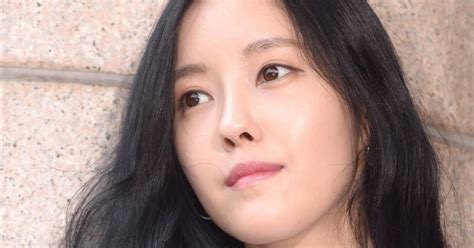 티아라 효민 민낯인 듯 민낯 아닌 투명메이크업