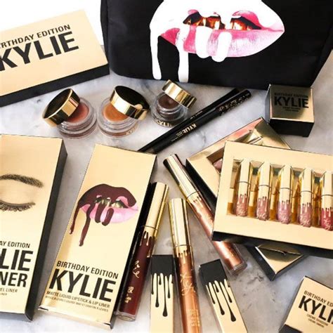 Kylie Jenner launches eyeliner and birthday edition Kylie Cosmetics kit ...
