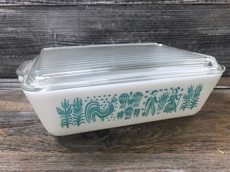 Pyrex Rooster Pattern