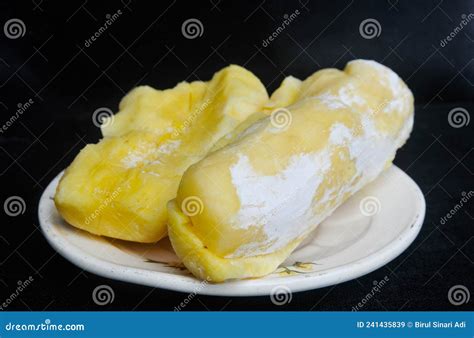 Fermented Cassava Served In A Plate Stock Illustration Illustration