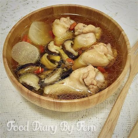 ไก่ตุ๋นยาจีนน้ำผึ้ง รับรองอร่อยชัวร์ อาหาร
