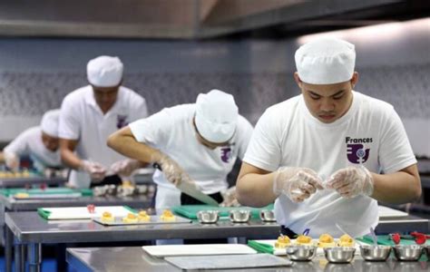 President To Tesda Fix Job Skills Mismatch Of Shs Graduates