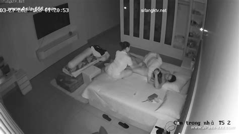 Hackers Use The Camera To Remote Monitoring Of A Lovers Home Life663