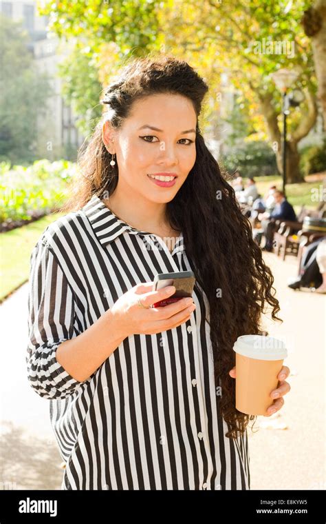 Junge Park Fotos Und Bildmaterial In Hoher Auflösung Alamy