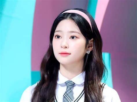 210515 Music Core Mc Minju Kpopping