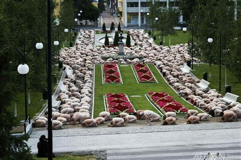 1000人でヌード撮影 米写真家アートイベント フィンランド 写真7枚 国際ニュースAFPBB News