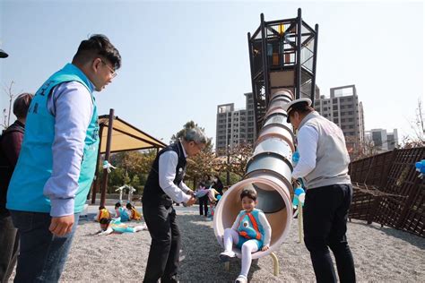 台中海線首座親水特色公園！梧棲漁寮公園「航海主題遊戲場」啟用 暢news 新聞觀點，暢所欲言