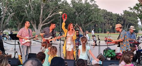 The Delta 5 Blues Band The Delta 5 Blues Band רביעי 1812 שמונה וחצי בערב מועדון הגאז